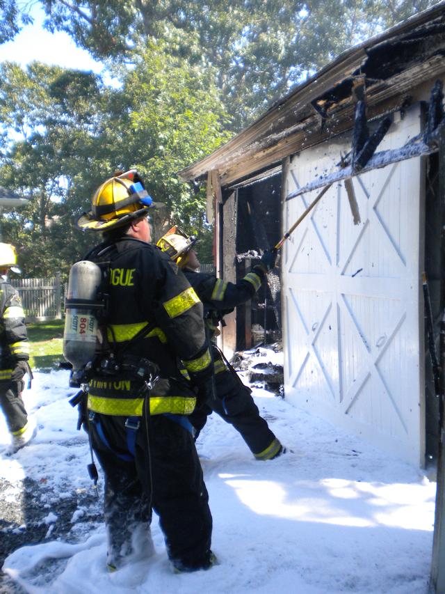 Mutual Aid to Mattituck FD - Structure Fire - Cutchogue Fire Department