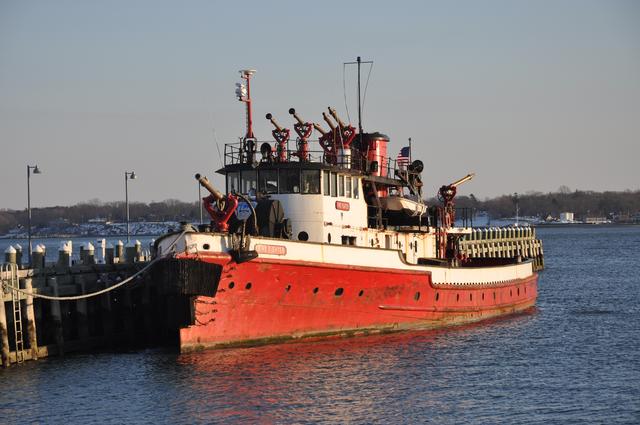 Historic FDNY Fireboat "Firefighter" Arrives at its New Home ...