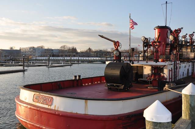 Historic FDNY Fireboat "Firefighter" Arrives at its New Home ...